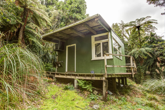 Ratanui Hut (Hut 65) - Remutaka Forest Park, Wellington | Hut Bagger