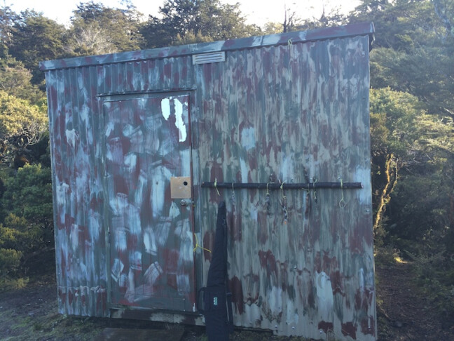 Ngapuketurua Hut - Maori land, Waikato | Hut Bagger