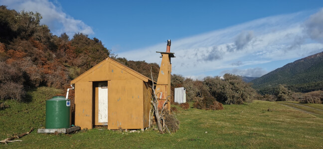 Hope Hut - Poplars Station, Canterbury | Hut Bagger