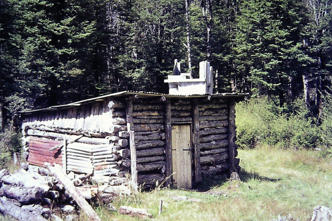 Hamilton River Hut - Private land, Marlborough | Hut Bagger