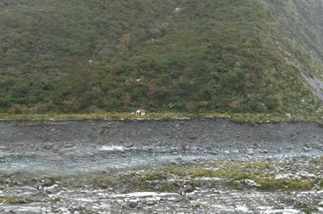 Veil Bivouac (old site) - Rangitata/Rakaia Headwaters Conservation Area ...
