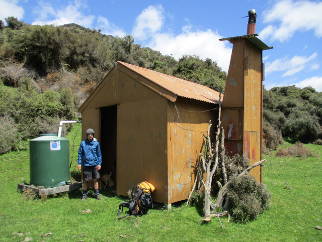 Hope Hut - Poplars Station, Canterbury | Hut Bagger