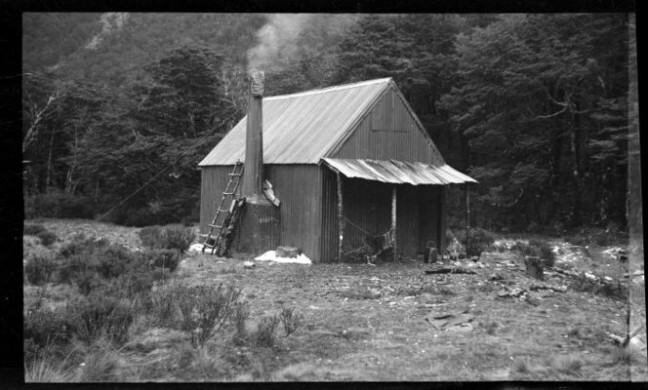 Carrington Hut No. 1 - Arthur's Pass National Park, Canterbury | Hut Bagger