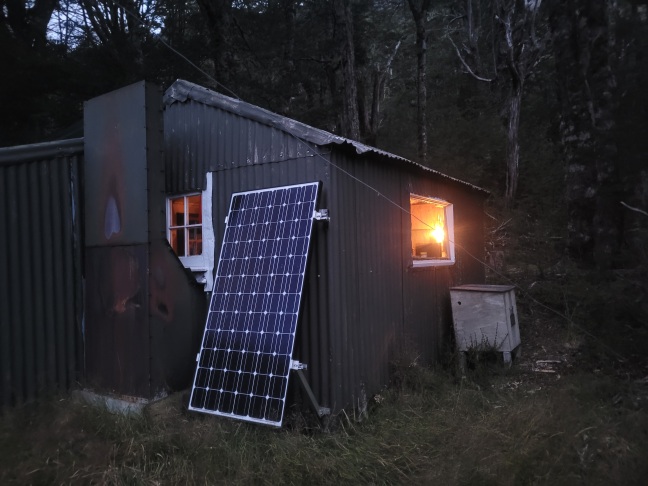 Takahe Valley Hut (Lake Orbell Hut) - Fiordland National Park ...