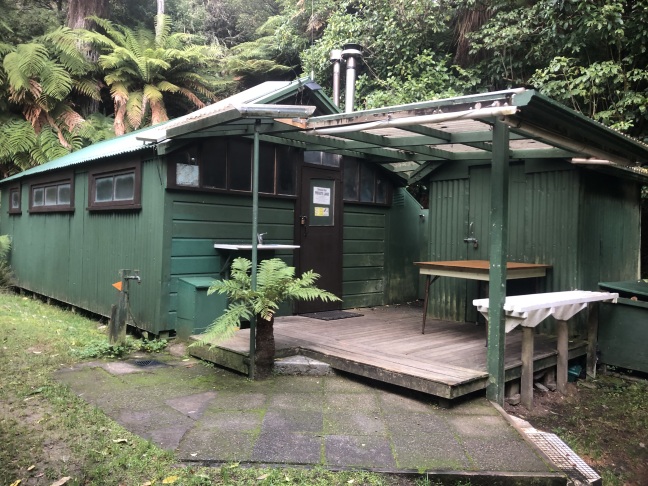 Ormonds Hut - Te Urewera, Hawke's Bay | Hut Bagger