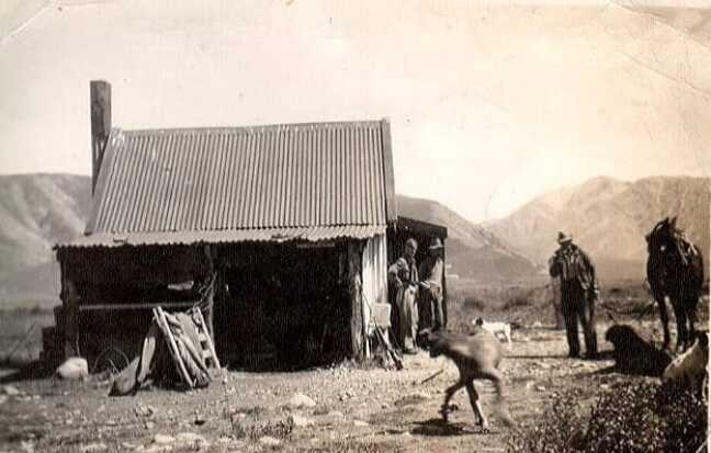 Red Gate Hut (old) - Molesworth Recreation Reserve, Marlborough | Hut ...