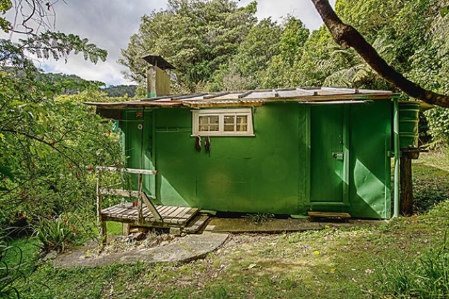 Mahoe Hut (Hut 76) - Remutaka Forest Park, Wellington | Hut Bagger