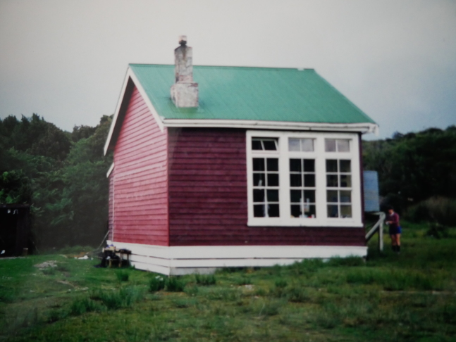 Port Craig School Hut - Fiordland National Park, Southland | Hut Bagger