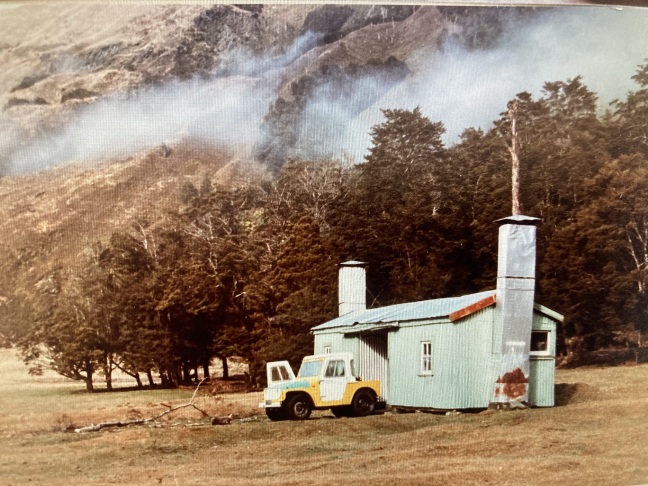 Cascade Hut (NZAC) - Mount Aspiring National Park, Otago | Hut Bagger