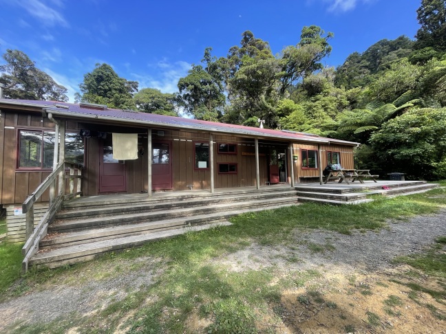 Turere Lodge - Remutaka Forest Park, Wellington | Hut Bagger