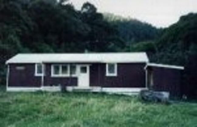 Totara Flats Hut No. 2 - Tararua Forest Park, Wellington | Hut Bagger
