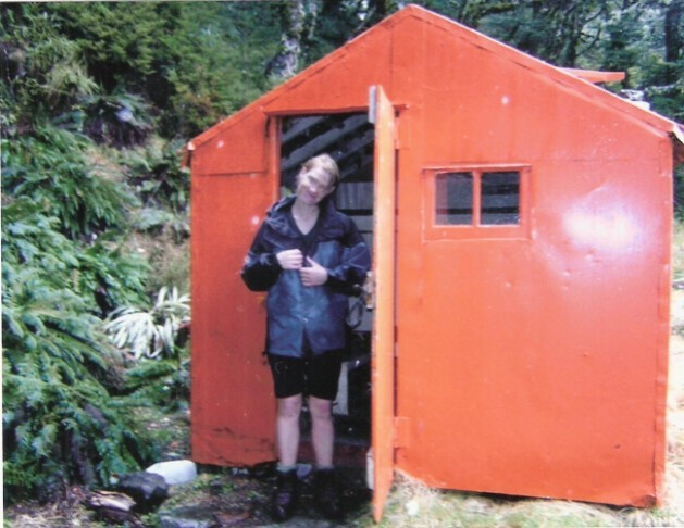 Devils Den Biv (old) - Lake Sumner Conservation Park, Canterbury | Hut ...