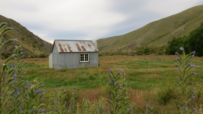 Yarra Hut - Molesworth Recreation Reserve, Marlborough | Hut Bagger