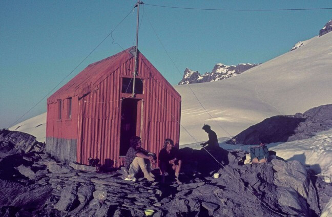 Colin Todd Memorial Hut - Mount Aspiring National Park, West Coast | Hut Bagger