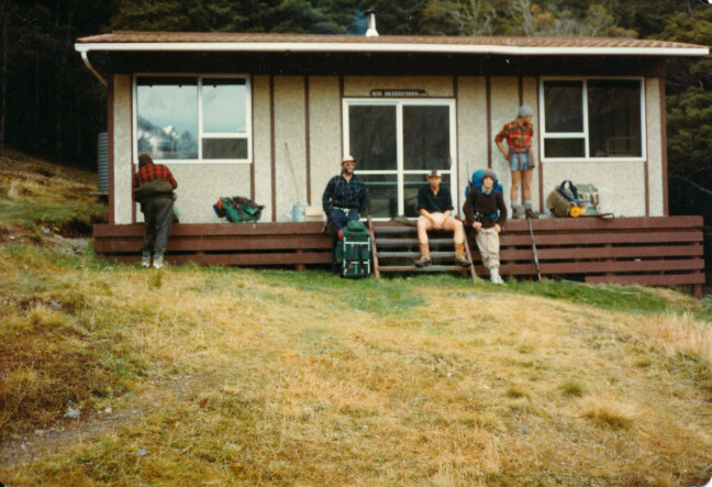 Mid Greenstone Hut (private) - Greenstone Conservation Area, Otago ...