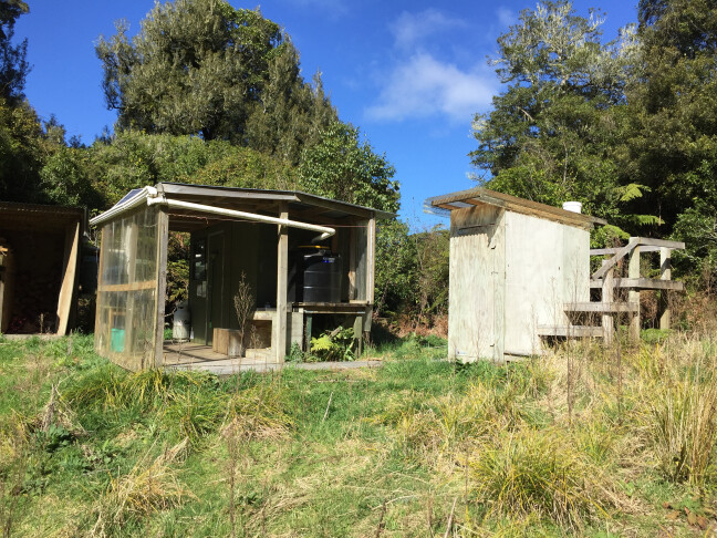Mosens Hut - Te Urewera, Bay of Plenty | Hut Bagger