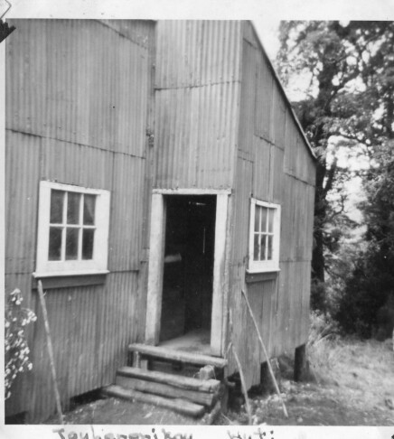 Tauherenikau Hut No. 2 - Tararua Forest Park, Wellington | Hut Bagger