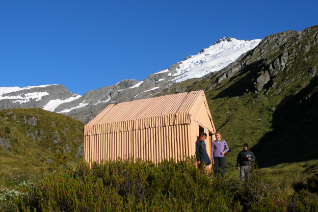 Liverpool Hut (old) - Mount Aspiring National Park, Otago | Hut Bagger