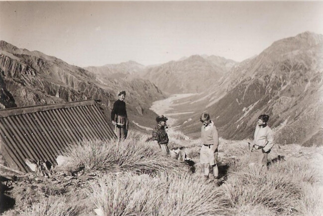 Dynamite Hut (Gelignite Hut) - Central Southern Alps Wilberforce ...