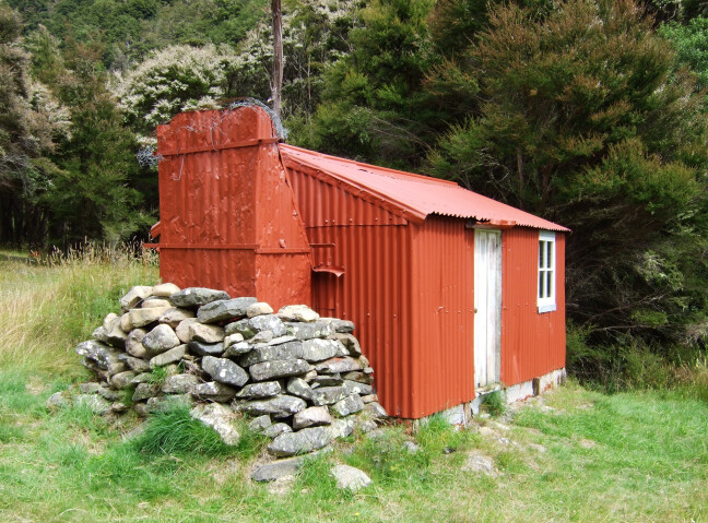 Boulder Forks Hut (old) - Leatham Conservation Area, Marlborough | Hut ...