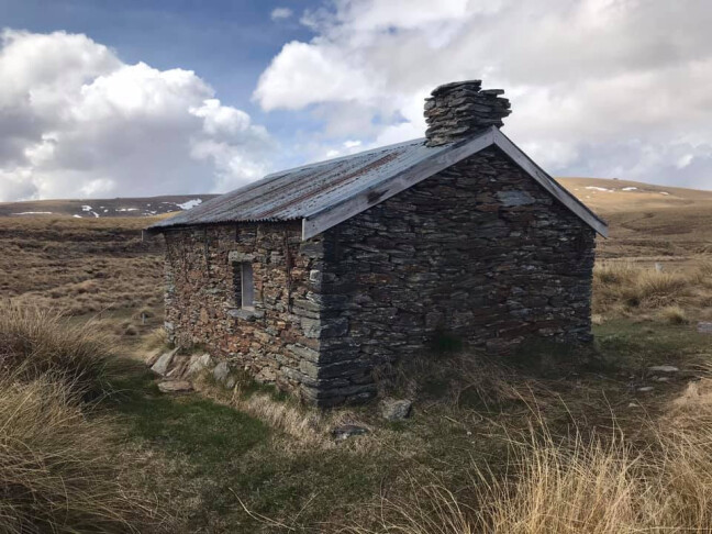 Potters Huts (Potters No. 2) - Glenaray Station, Southland | Hut Bagger