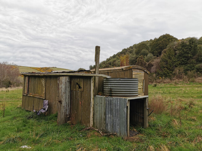 Rankleburn Fishers Hut - Pastoral lease, Otago | Hut Bagger