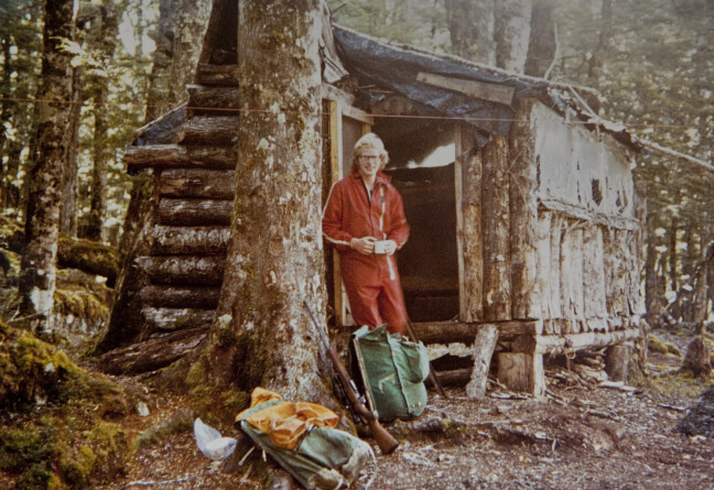 Snow White Hut - Fiordland National Park, Southland | Hut Bagger
