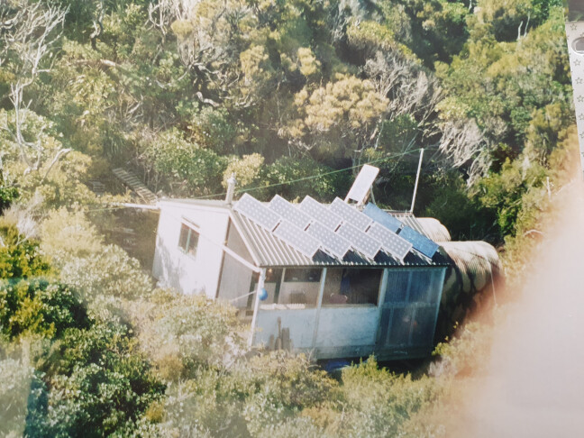 Chalky Island Hut (old) - Fiordland National Park, Southland | Hut Bagger