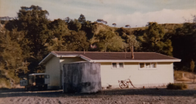 Makaroro Base Hut - Ruahine Forest Park, Hawke's Bay | Hut Bagger
