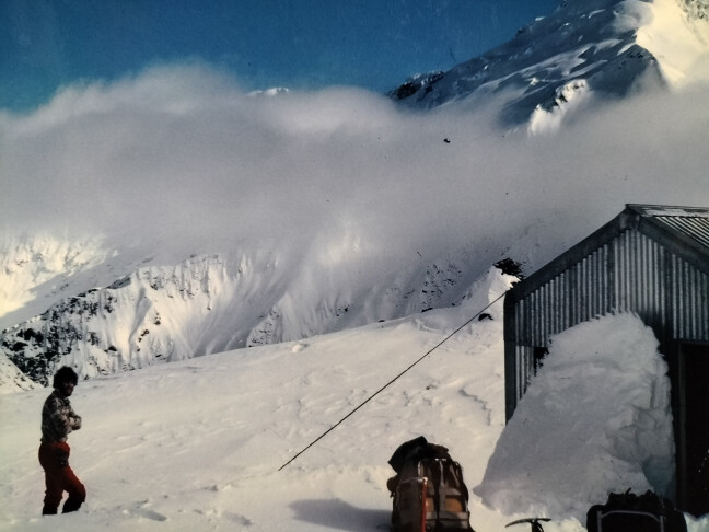 French Ridge Hut No. 3 (Lucas Trotter Memorial Hut) - Mount Aspiring ...
