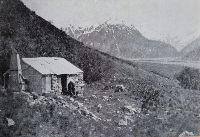 Growler Hut No. 1 - Te Kahui Kaupeka Conservation Park, Canterbury ...