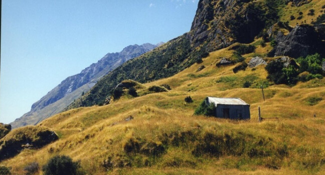 Black Point Hut (Kea Hut) - Mt Cook Station Conservation Area ...
