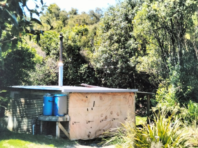 Walsh's Hut - Tongariro Forest, Manawatū-Whanganui | Hut Bagger