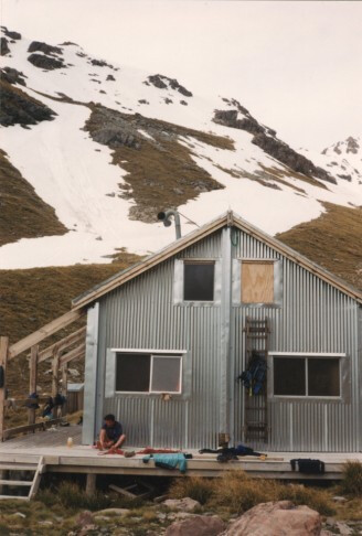 Beetham Hut (old) - Aoraki/Mt Cook National Park, Canterbury | Hut Bagger
